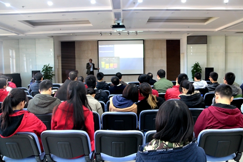 印度粉末冶金与新材料国际研究中心教授Tata Narasinga Rao访问理化所----中国科学院