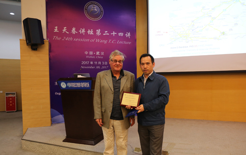 加拿大André D. Bandrauk教授做客“王天眷讲坛”第二十四讲----中国科学院